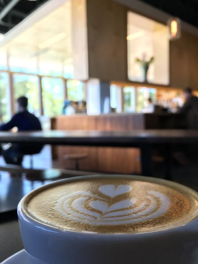 How to be a great Cafe Customer - Coffee Magazine
