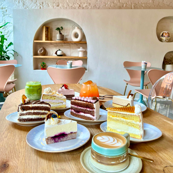 Cafe Focus: Cafe Chiffon - Coffee Magazine